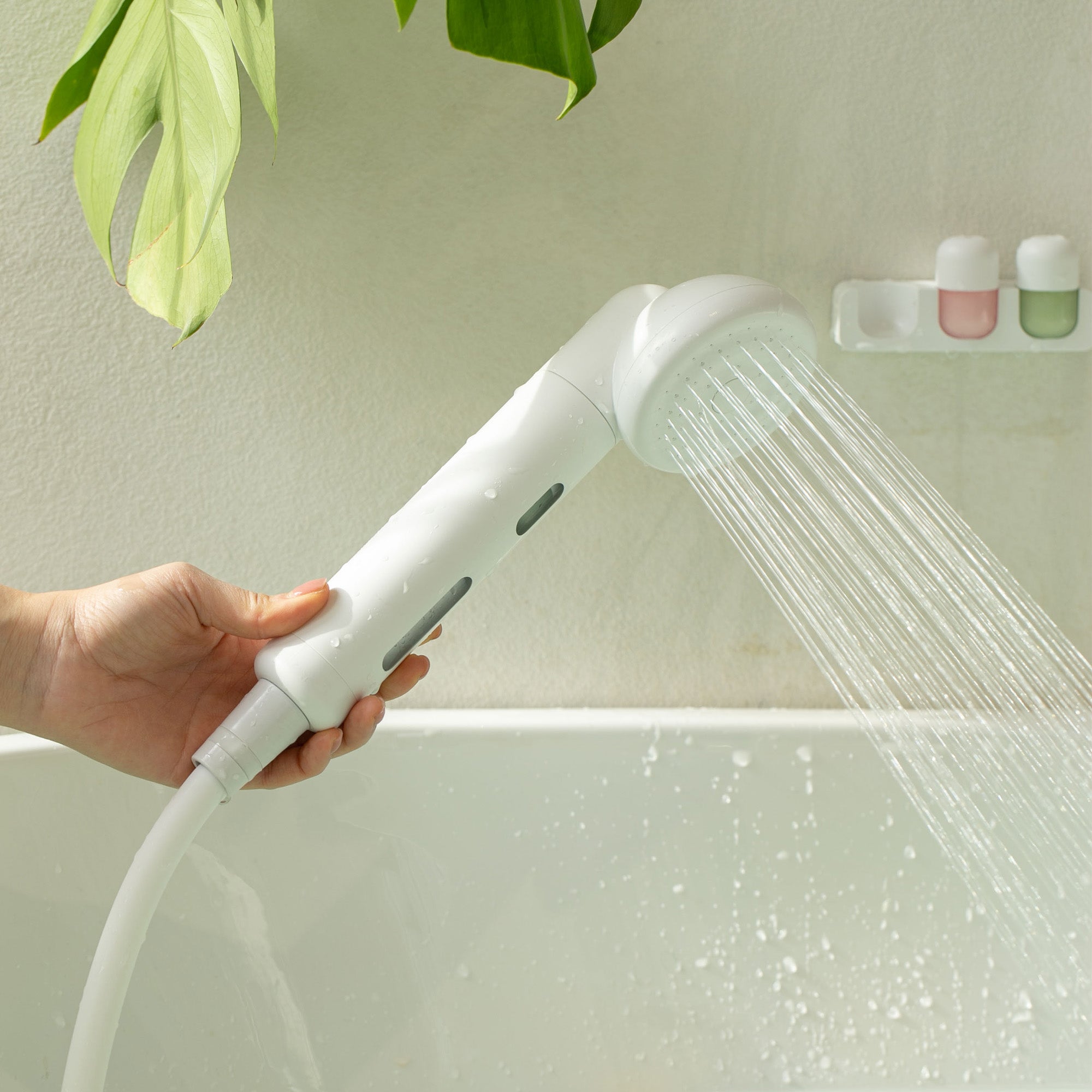 SHIFT | Filtered Shower Head with Aroma Vitamin Capsules